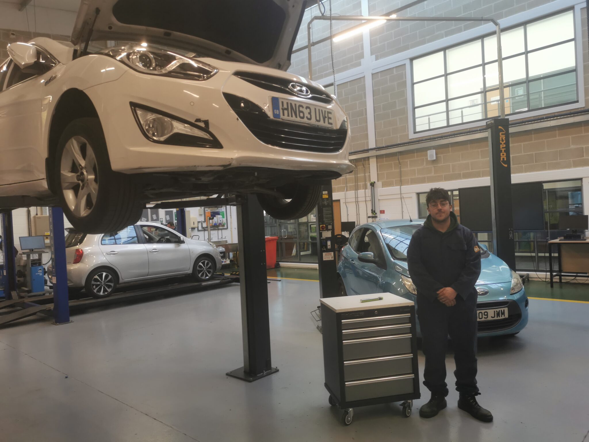 Motor Vehicle Apprentice Wins National Industry Award - SHCG | South ...